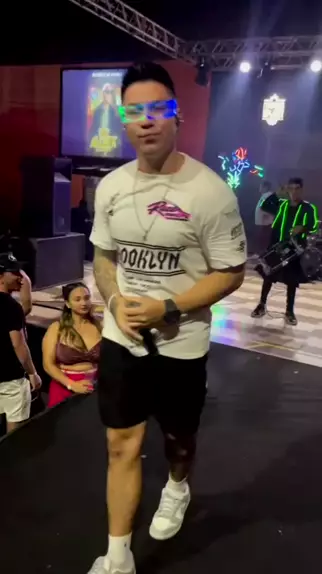 jacklyn roper bra size